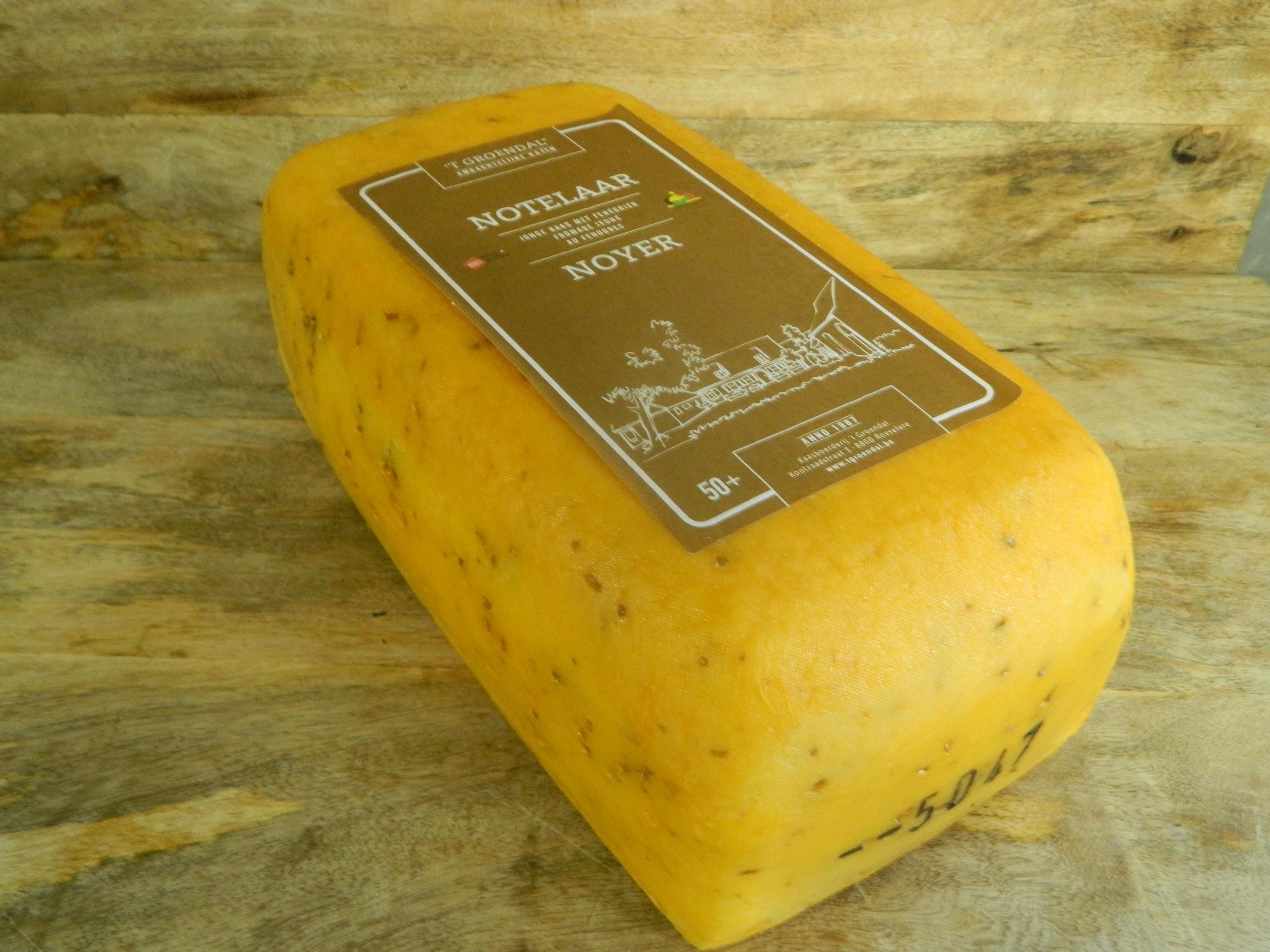 Kaas met fenegriek (notensmaak) (€25.00/kg) - De Gentse Zuivelhoeve